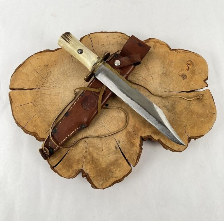 Past Collections – Davis Brothers Auction